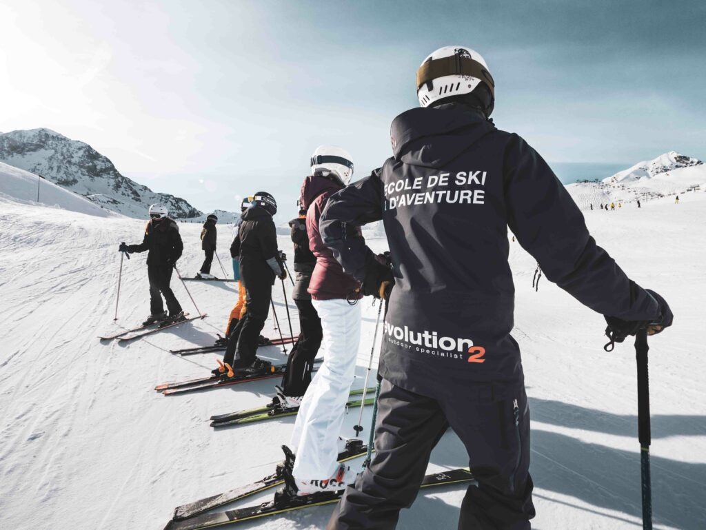 6-day Adult group Ski Lessons for beginners - Arc Aventures